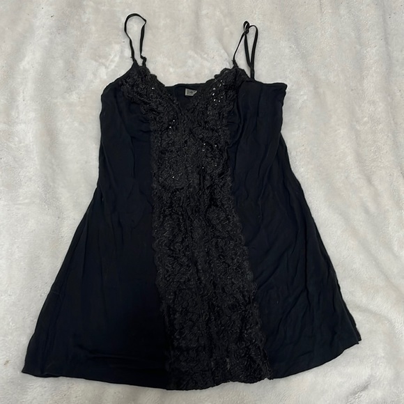 Guess | Tops | Guess Laces Camisole Excellent Condition | Poshmark